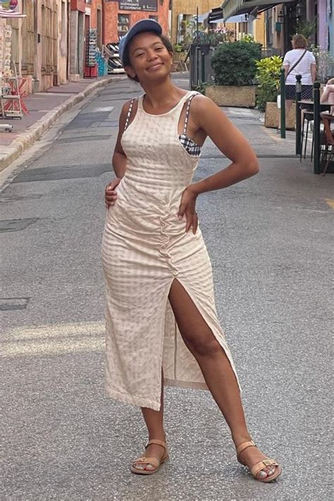 Jaz Sinclair Body Size Breast Waist Hips Bra Height Weight