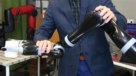 Method Trains Robots To Collaborate Through Demonstration Tech Briefs