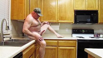 Naked In The Kitchen XVIDEOS
