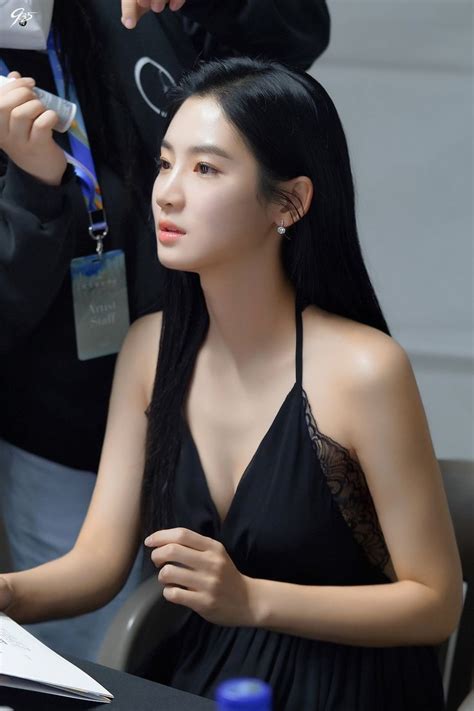 Park Ju Hyun Selebritas Gadis Gadis Gadis Cantik