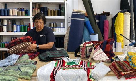 Nuar La Nova Marca De Roba De Moda Conscient Que Reaprofita Residus