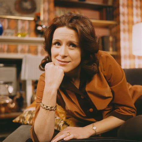 Call The Midwifes Judy Parfitt 86 Stuns In Glamorous Pics From Early