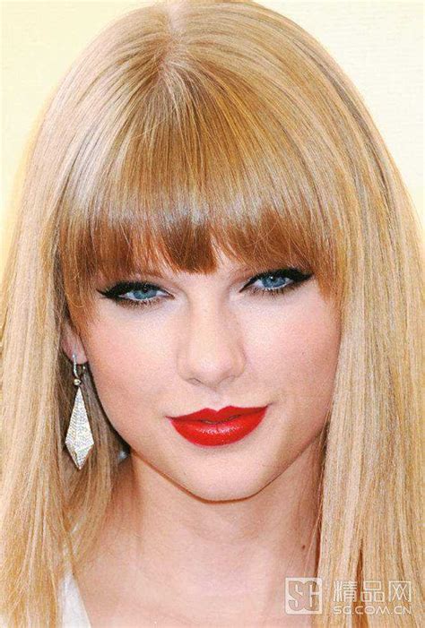 如何客观评价taylor Swift的素颜／五官？ 知乎