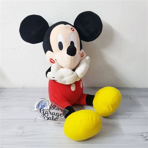 Jual Mickey Mouse Kiss Mark Shopee Indonesia