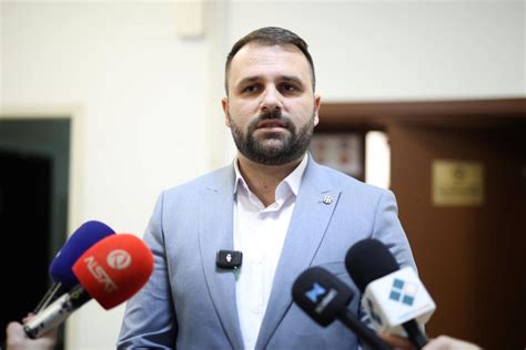 Кој е Бесар Дурмиши кандидат за министер за економија и труд еМагазин