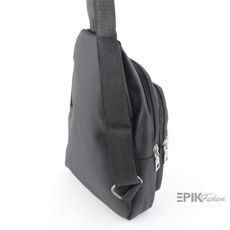 Мъжки чанти Мъжка чанта от плат за носене на рамо гърди или гръб тип раница от непромокаема