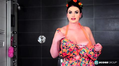 Tina Lee Slippery When Sopping Wet Eporner