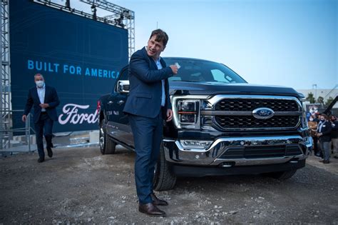 Ford Ceo Wants Americans To Get Back In Love With The Small Cars Ford