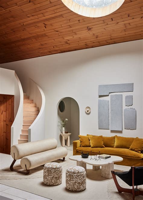 Inside Sarah Sherman Samuels Living Room And Shop The Look Eyeswoon