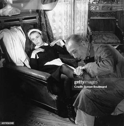 Femme 60 Photos And Premium High Res Pictures Getty Images