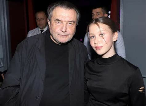 Как изменилась жизнь 14 летней Анны Пересильд после сериала «Слово пацана — ХОЧУ ВСЕ ЗНАТЬ