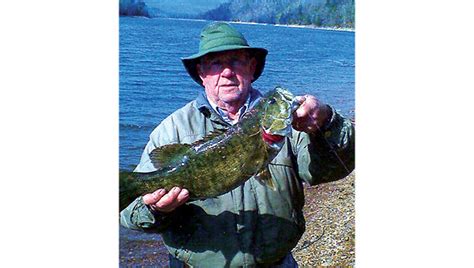 James L “speck” Smith