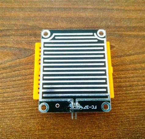 How Rain Sensor Working And Uses Applications Of Rain Drop Sensor Diagram