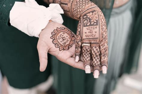 5 Simple Mehndi Designs For Grooms To Add A Special Touch On Their Big