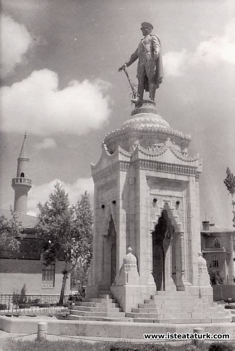Konya Atatürk Anıtı Anıt Sanat Heykeller Soyut Fotoğrafçılık
