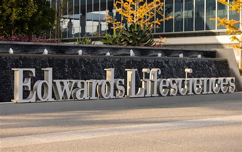 Partnership With Edwards Lifesciences Leads To Careers For Grads Csuf