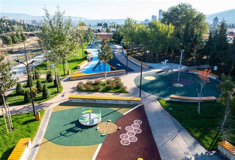 მთავარი შენი სახლი უნივერსიტეტის ქუჩაზე