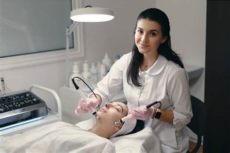 How To Become An Aesthetic Nurse Practitioner Intelycare