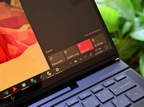 Windows Night Light Is Unlikely To Help You Sleep Better But It Still Has A Purpose Windows