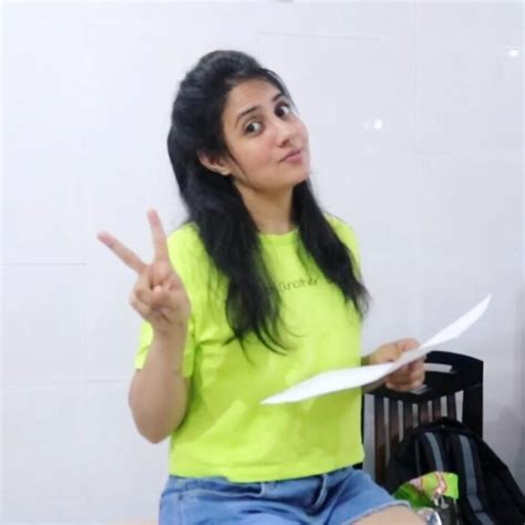 jayanti khatri lamba jenny lecture age husband name vlog marriage