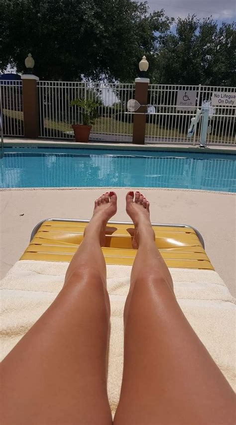 Yum Yum Toes Jay198574