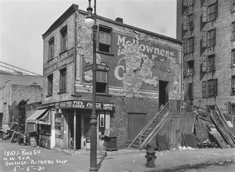 Manhattan South Street And Rutgers Slip Northwest Corner May 5th 1930 Manhattan Bridge In