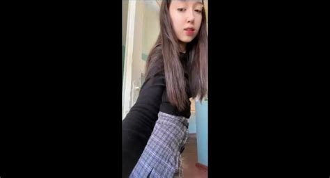 Видео от Bigo Tango Buzzcast Crazy Cash Webcam Vids — Видео от Bigo