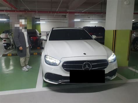 안녕하세요 똑차 입니다 이번에 똑차에서 출고된 차량은 벤츠 E 클래스 W213e250 아방가르드 입니다🙇‍♀ ♦ 연식 22 똑소리나는 수입차 타기 똑차