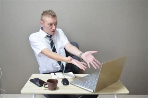 windows10で添付ファイルが送信できないときの対処法を画像付きで解説｜パソ部
