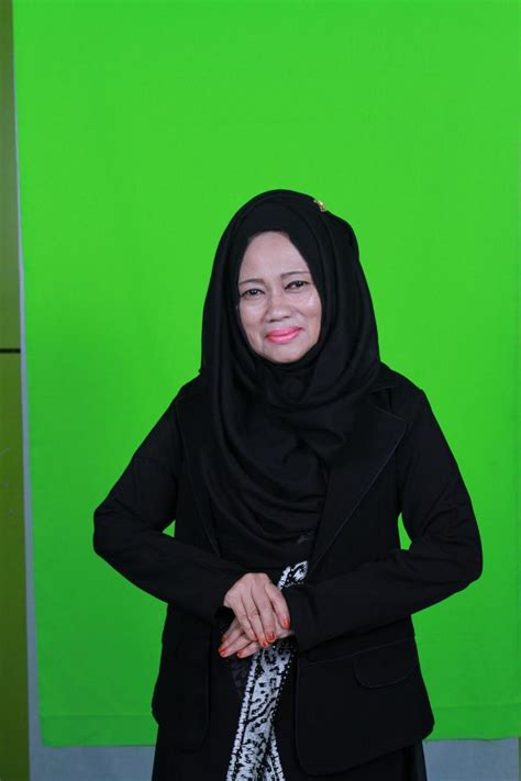 Profil Dosen Fakultas Ilmu Tarbiyah Dan Keguruan