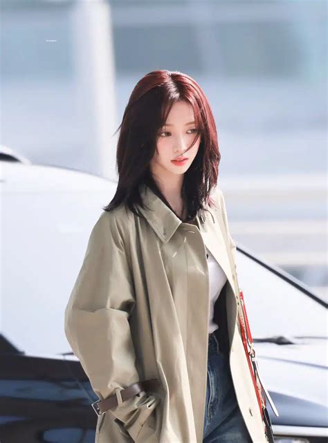 가을여자 느낌 물씬나는 에스파 카리나 팬플러스 커뮤니티