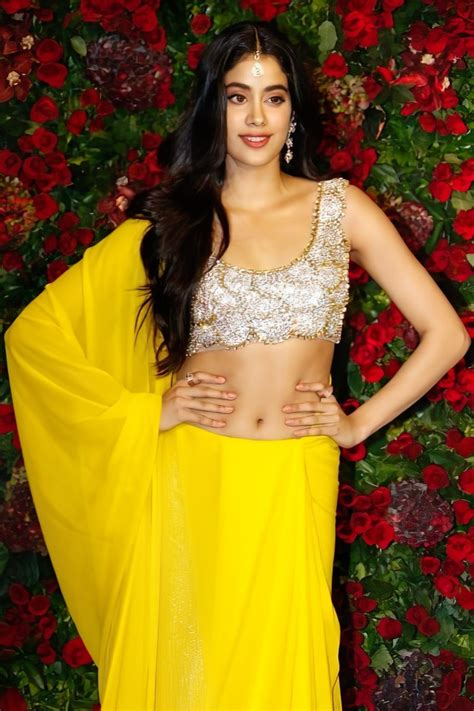 Celebrity Pics Janhvi Kapoor Hot And Sexy Navel