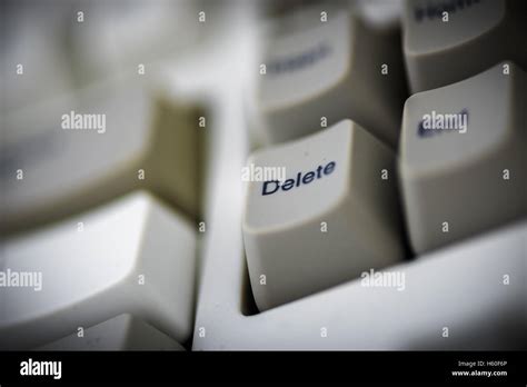 Old Computer Keyboard Stock Photo Alamy