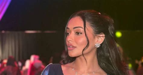 شوق الهادي في مكالمة فيديو مع آدم إبن شقيقتها فرح Et بالعربي