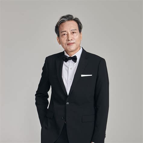 아내를 위한 특별한 생일상 차리기 오늘은 아내의 생일 평소 아내가 먹는 건강식을 그대로 담아 정성껏 생일상을 차렸습니다