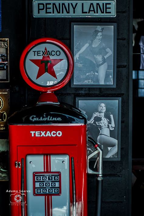 Joe Rocker Bar Rocker Texaco Gaming Products