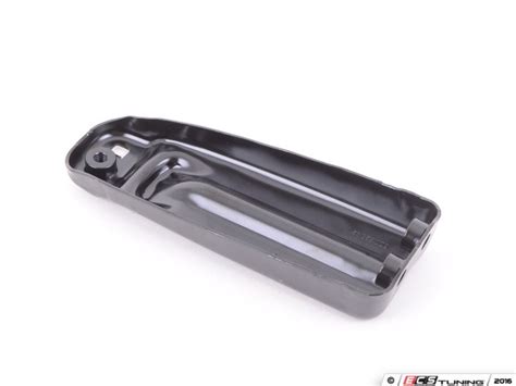 Genuine Volkswagen Audi - 5Q0825921 - Front Skid Plate Bracket - Left ...
