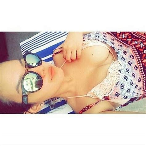 Belahan Dada Foto Toket Terbaru