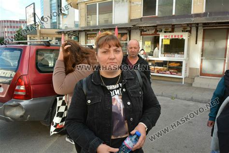 Близо 30 души излязоха на протест в Хасково във връзка с убийството на Маги Haskovo Net