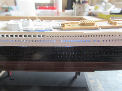 Builds Rms Titanic Academy With Lighting Led Kit And Rainbow Photo Etched Detail Parts