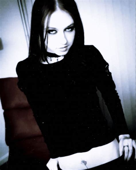 Pin By Sabah Khalid On 90s Goth In 2024 Liz Vicious 2000s Goth Liz