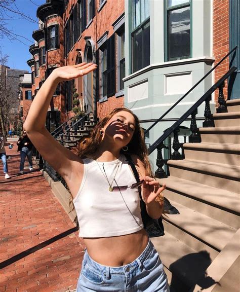 Sunny Daze Scrolller