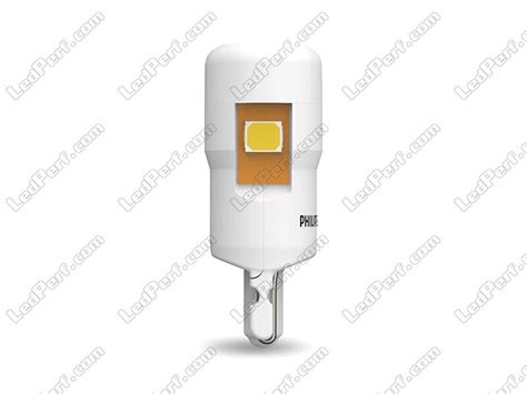 2 x Ampoules LED Philips T10 W5W Ultinon PRO6000 24V - Blanc 4000K