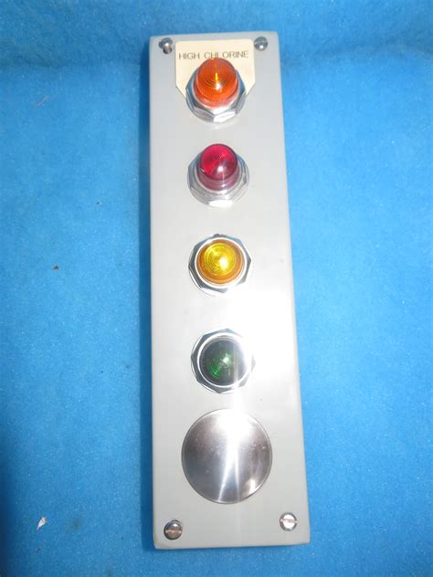 Hoffman E5pb Push Button Enclosure 5 Hole E Stop Start Pilot Light 1 Year Warranty Integrity