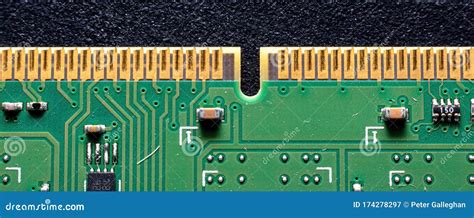 Gold Computer Components On A Card Stock Image Image Of Binary Equipment 174278297 Gold Computer Components On A Card Stock Image Image Of Binary Equipment 174278297