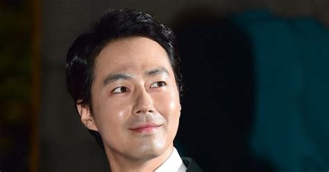 [포토] 조인성 어둠 밝히는 비주얼