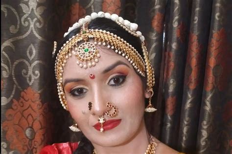 manisha soni makeup salon huzur