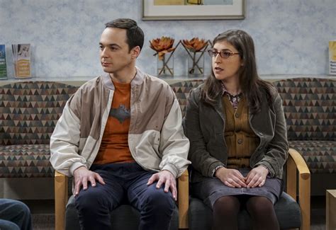 Sheldon And Amy Kiss