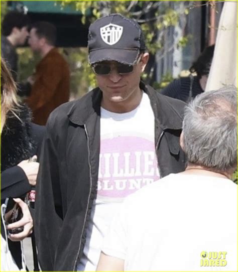 Robert Pattinson And Fiancée Suki Waterhouse Step Out For Lunch Date Amid