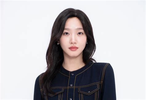 [인터뷰] 대도시의 사랑법으로 매력 갱신할 김고은 떨린다고 말한 까닭